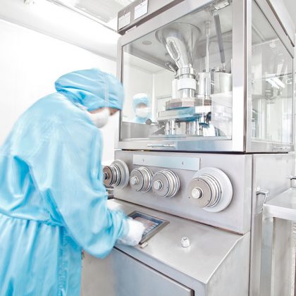 Cleanroom Packaging Films & Bags, Lab Supplies - M&Q Packaging
